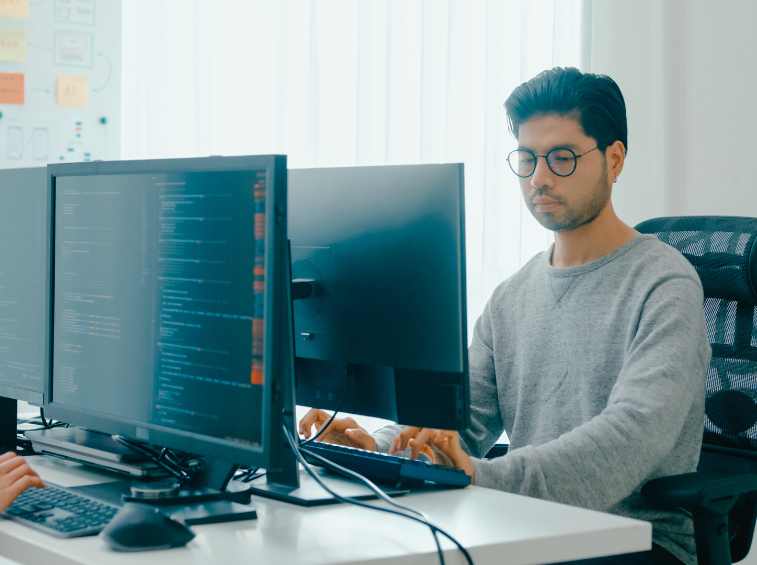 Hybrid Cloud Architectures for Agility and Resilience - Resolve Tech Solutions